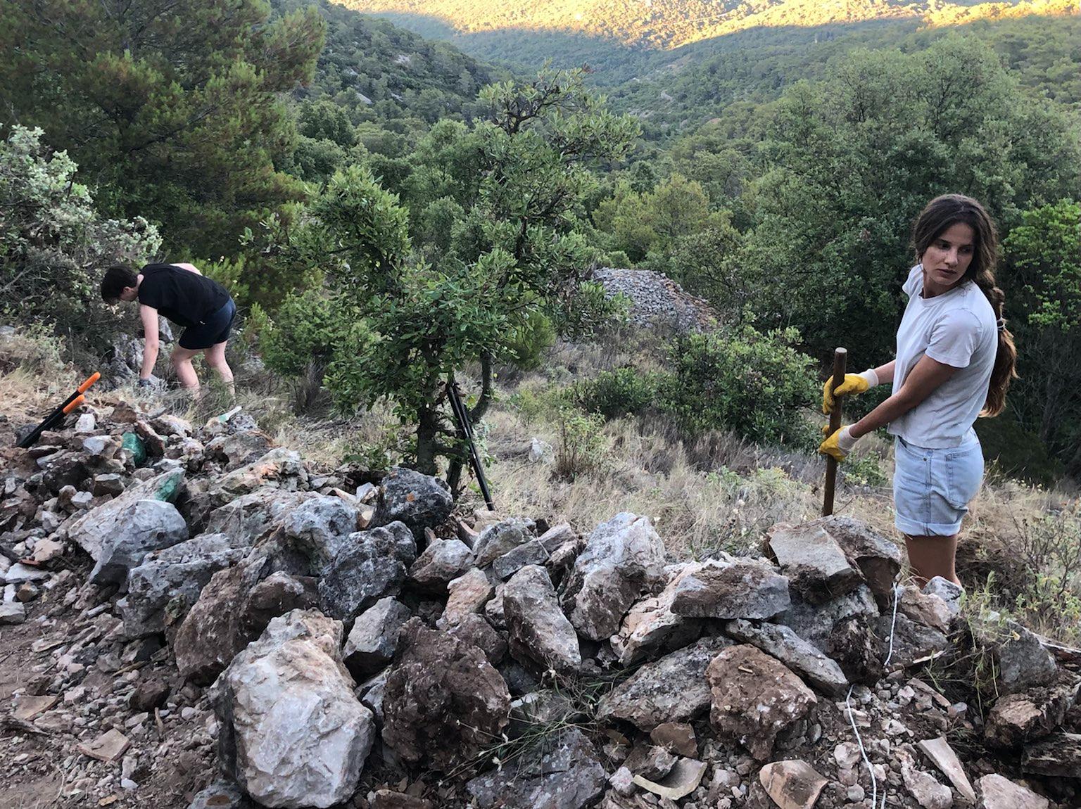 Dry Stone Walls - Suhozid - ISSA- Island School of Social Autonomy